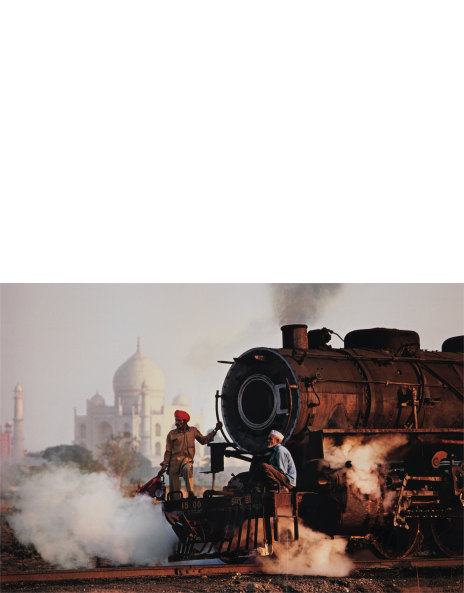 Steve Mccurry Train