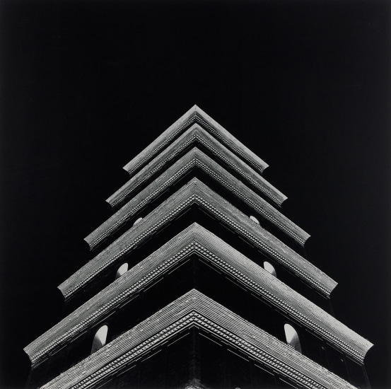 Lynn Davis - Photographs New York Thursday, October 7, 2021 | Phillips