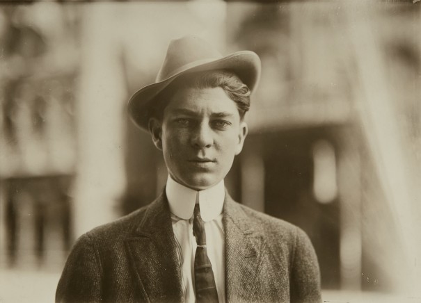 Lewis Hine - The Eye That Shapes: Further Selections from the Peter C ...